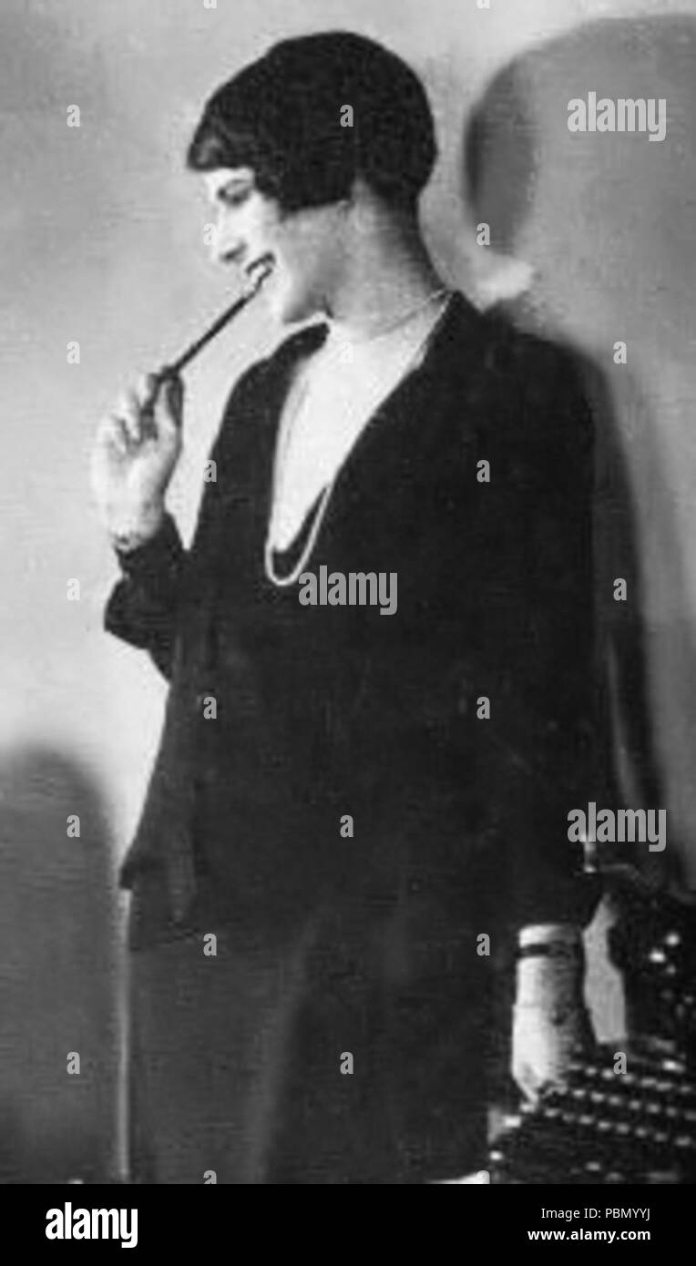 Lois long hi-res stock photography and images - Alamy