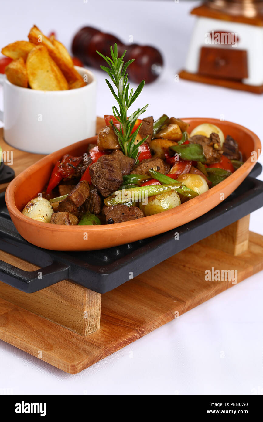 Beef Meat saute in stew casserole Stock Photo - Alamy