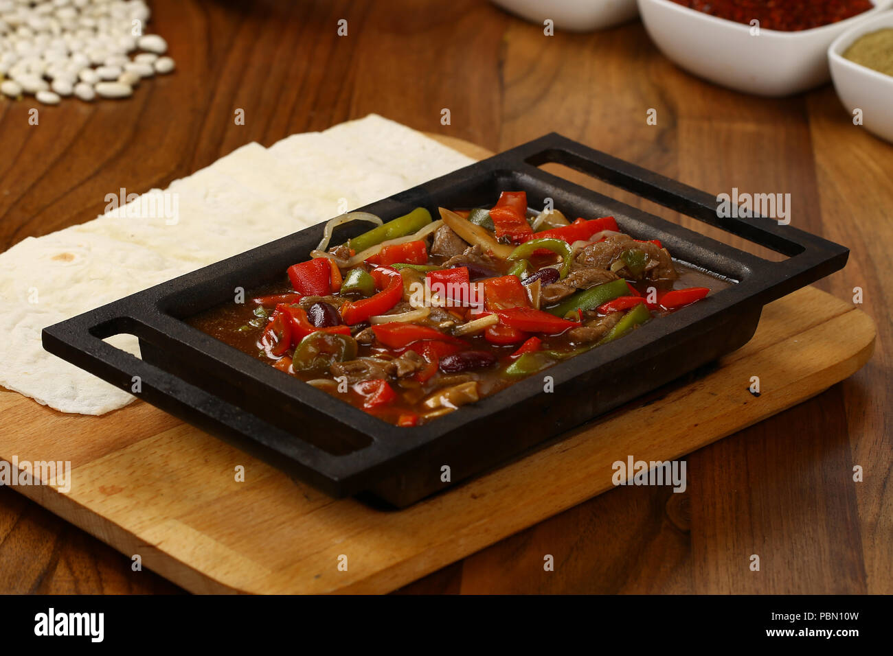 Sac kavurma turkish sauteed hi-res stock photography and images - Alamy