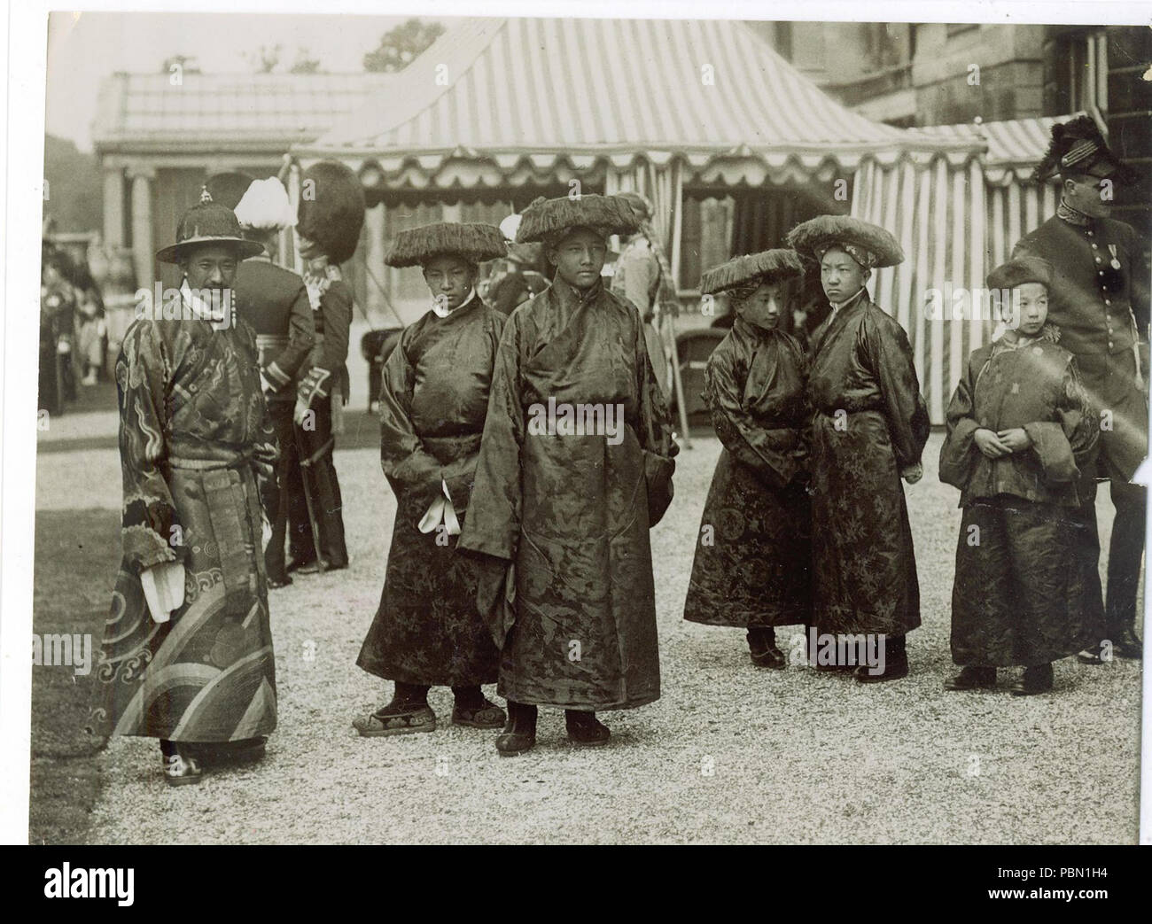Royal reception at buckingham palace hi-res stock photography and ...