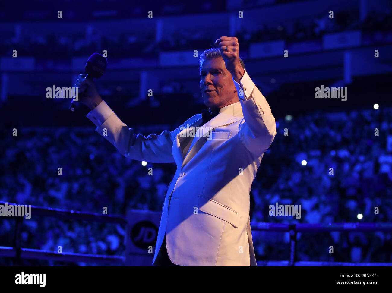 Announcer Michael Buffer at the O2 Arena, London Stock Photo - Alamy