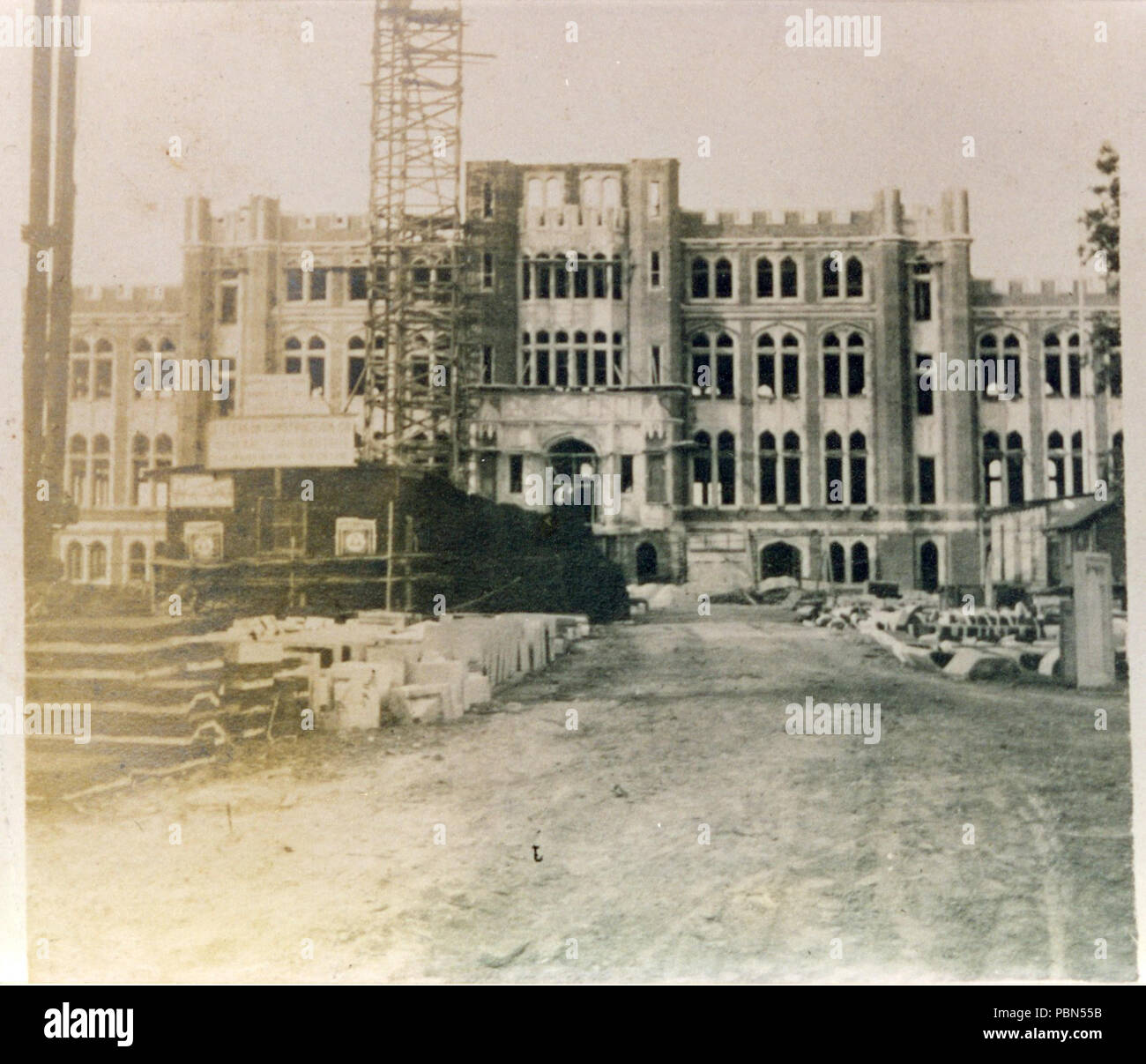 1918 construction project hi-res stock photography and images - Alamy