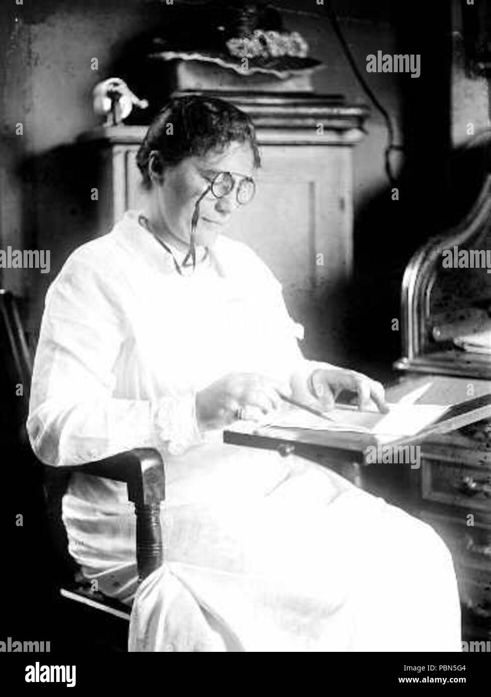 Mary otoole hi-res stock photography and images - Alamy