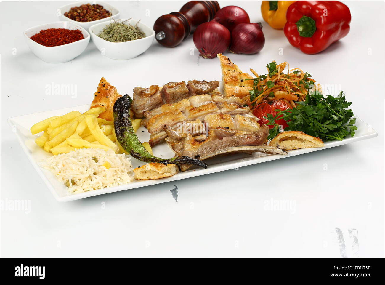 Lamb chops with chips hi-res stock photography and images - Alamy
