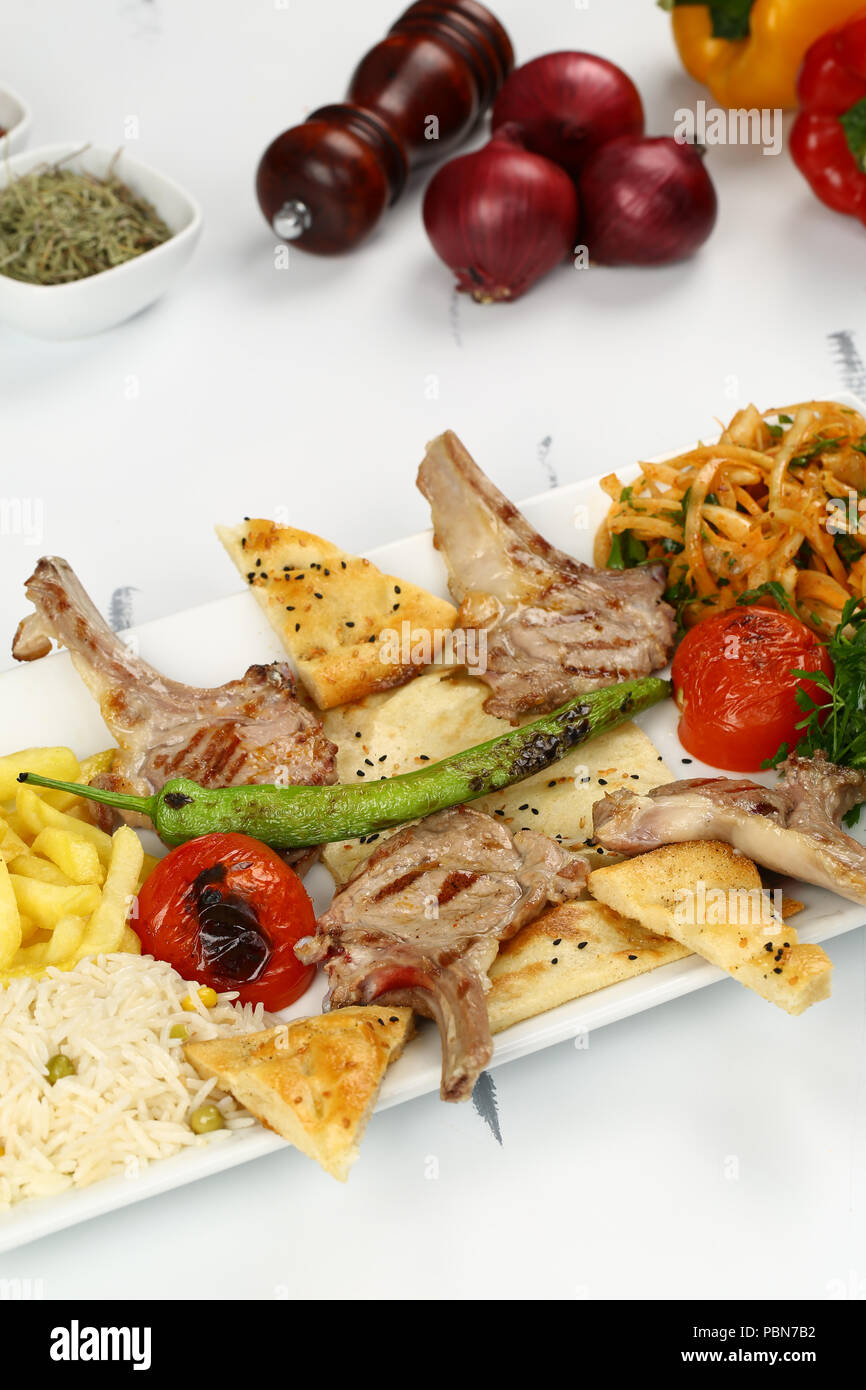 Lamb chops with chips hi-res stock photography and images - Alamy