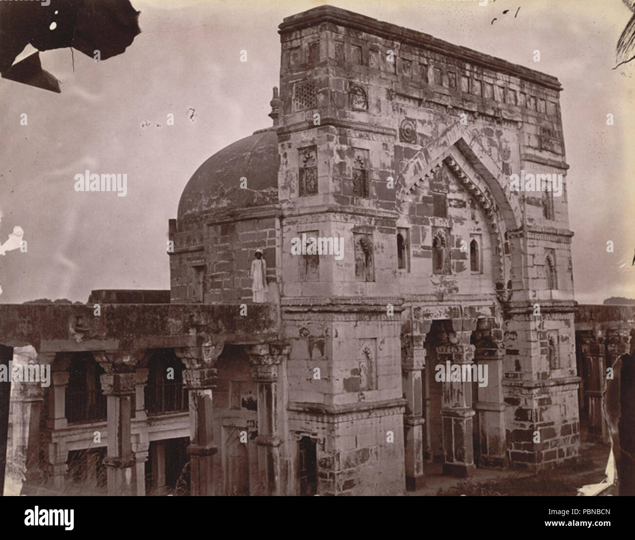 Mosque jaunpur hi-res stock photography and images - Alamy