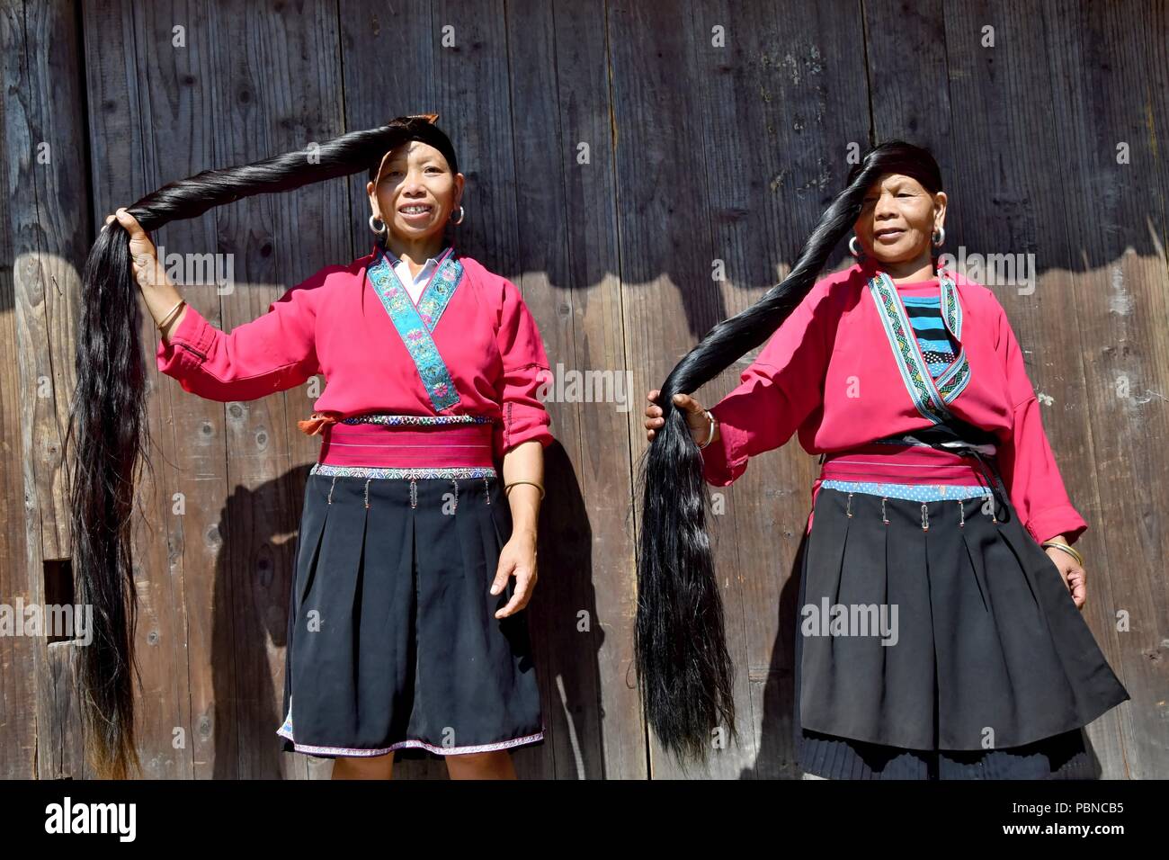 Women of the ethnic group yao hi-res stock photography and images - Alamy