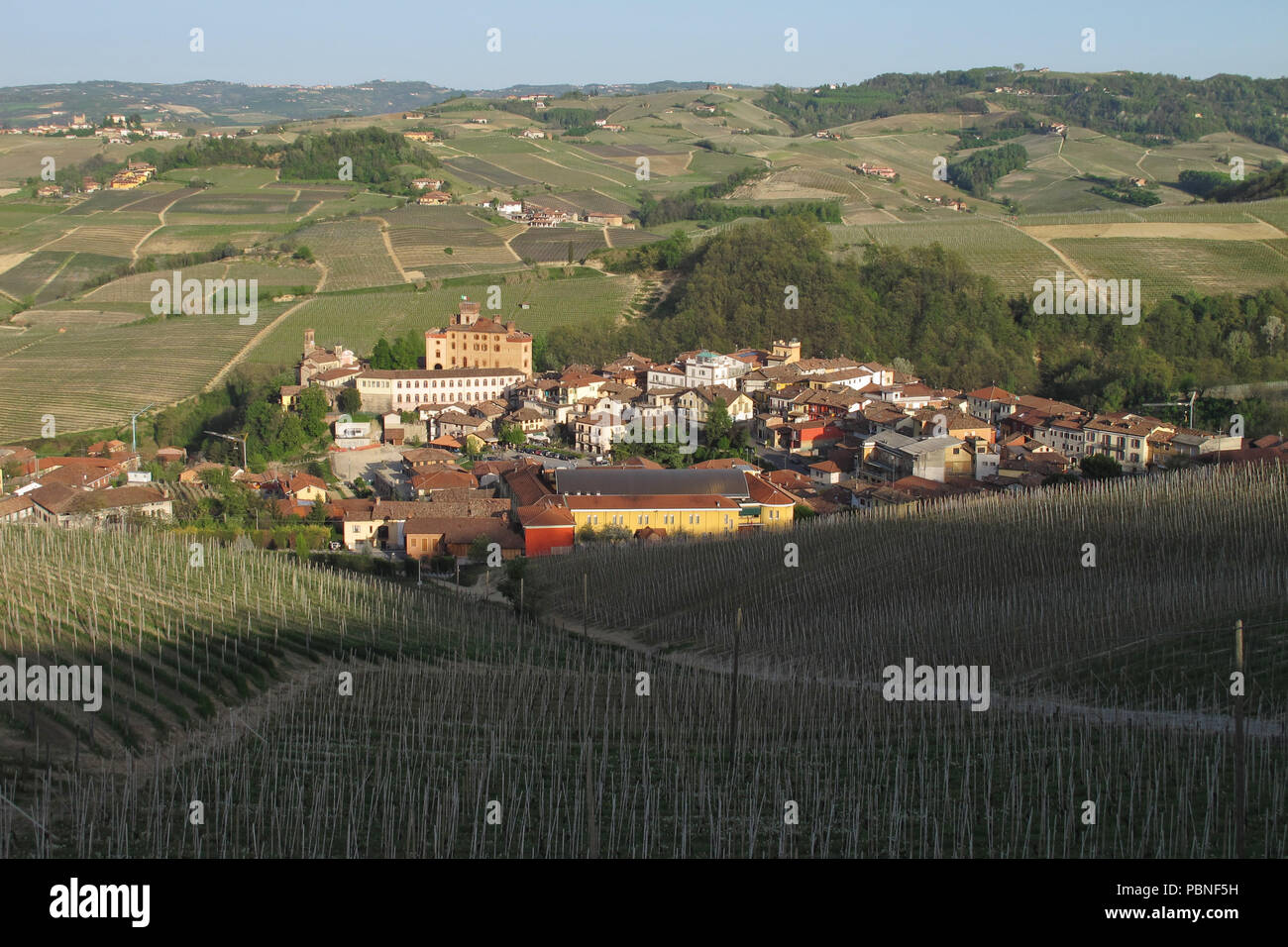Castello di barolo hi-res stock photography and images - Alamy