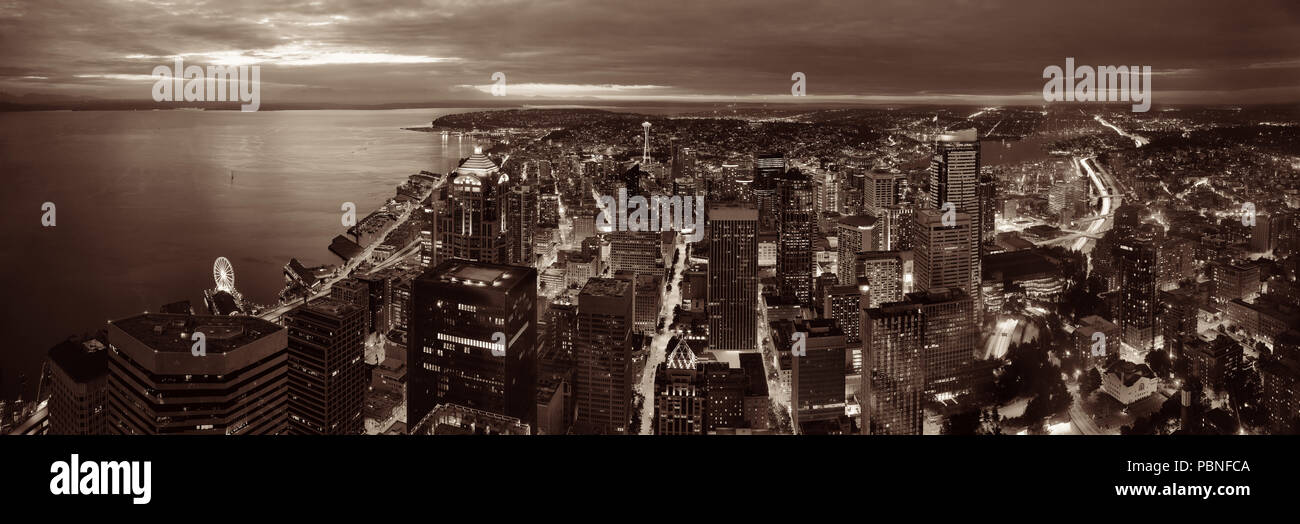 Seattle rooftop panorama view with urban architecture at night Stock ...