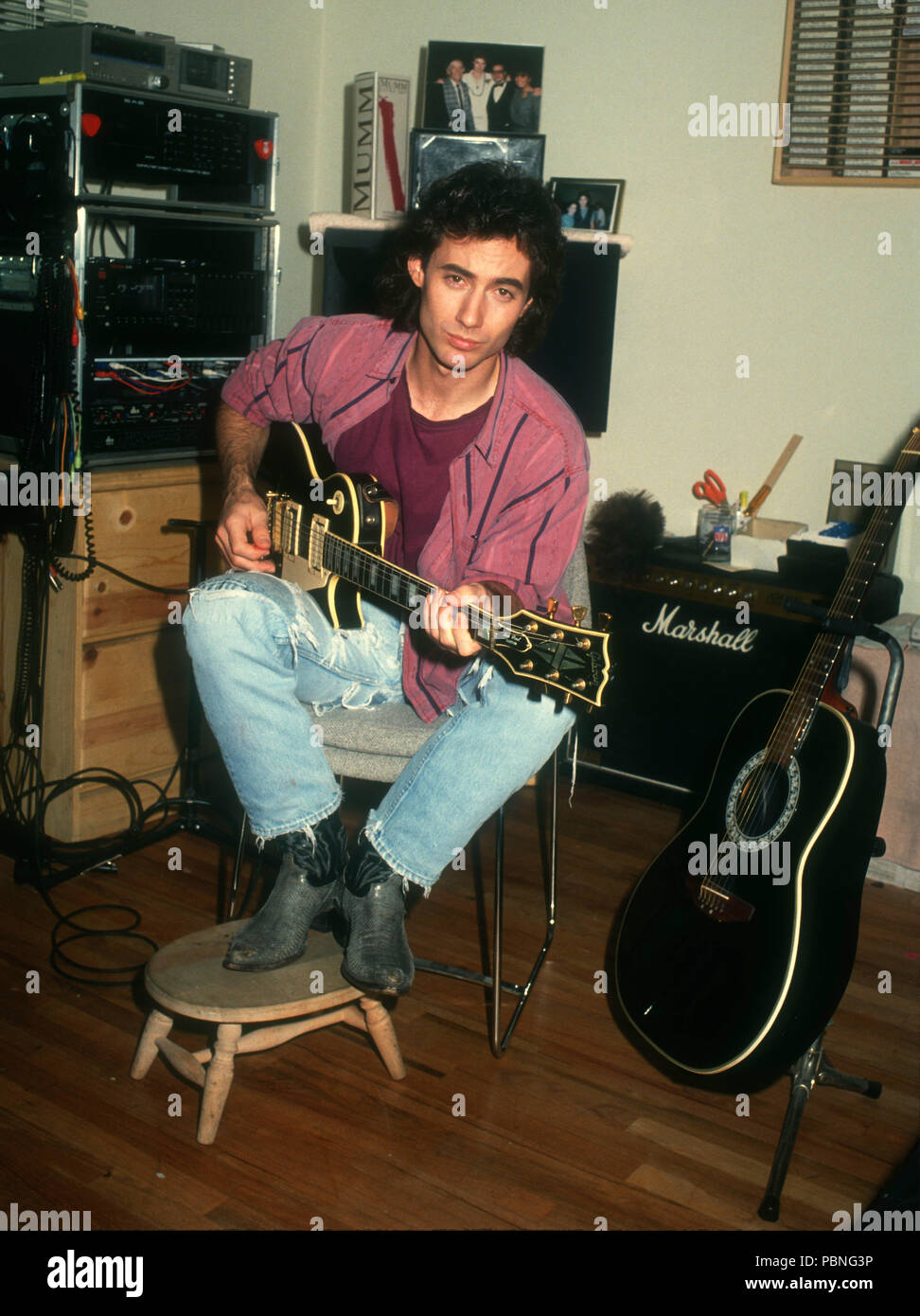 LOS ANGELES, CA - APRIL 9: (EXCLUSIVE) Actor Peter Love poses during a ...