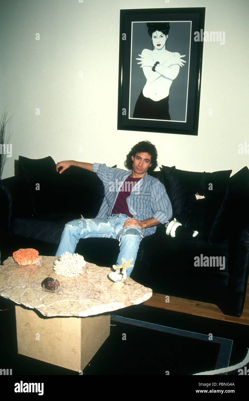 LOS ANGELES, CA - APRIL 9: (EXCLUSIVE) Actor Peter Love poses during a ...
