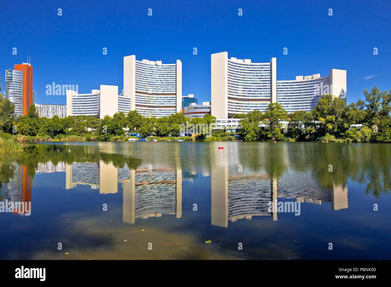 Vic vienna international center hi-res stock photography and images - Alamy