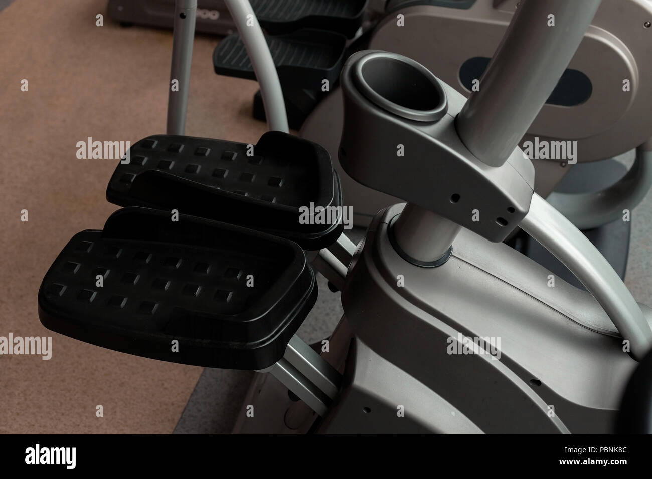 Stepper machine woman hi-res stock photography and images - Alamy