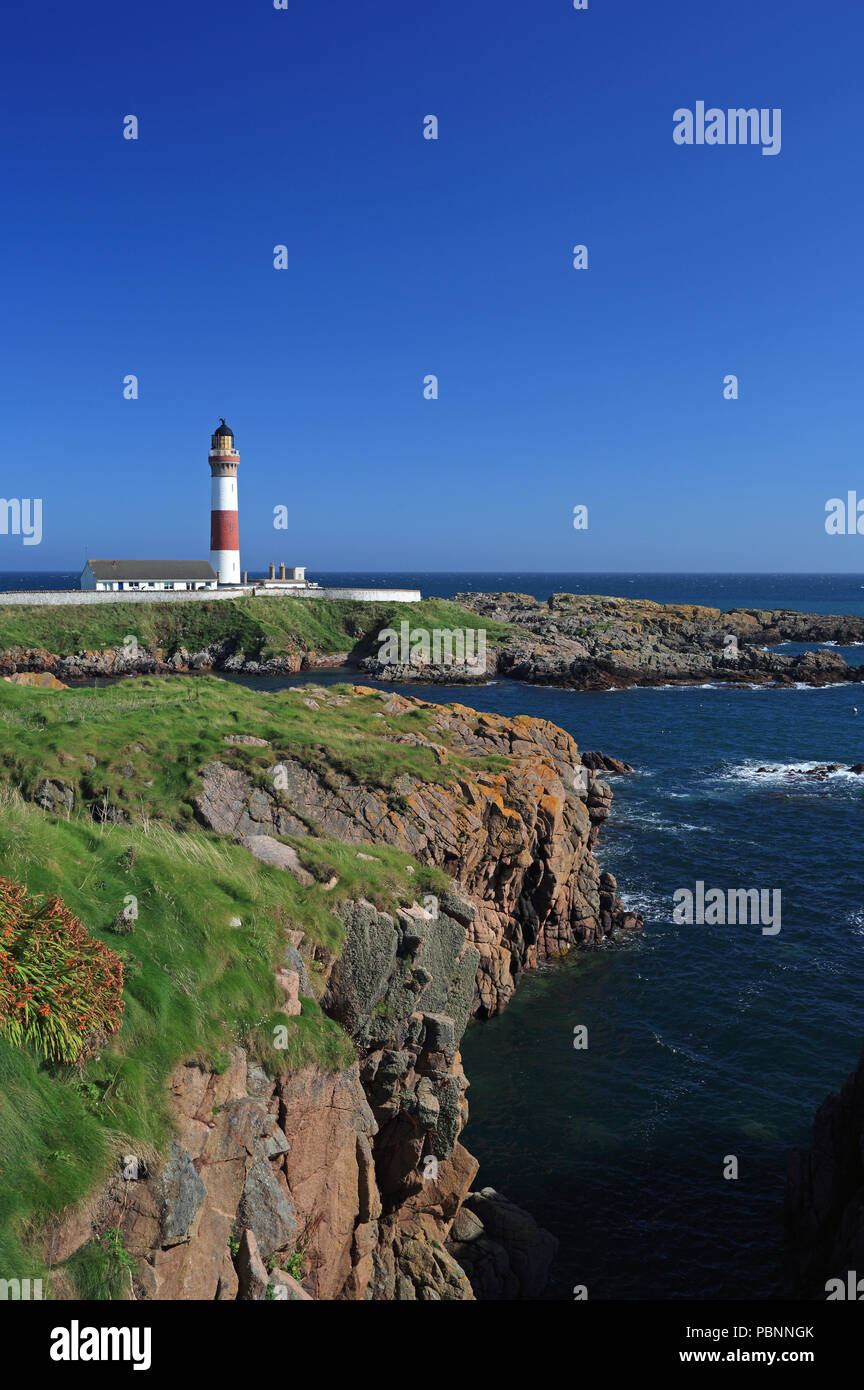 Boddam Lighthouse, also knownas Buchanness LIghthouse Stock Photo - Alamy