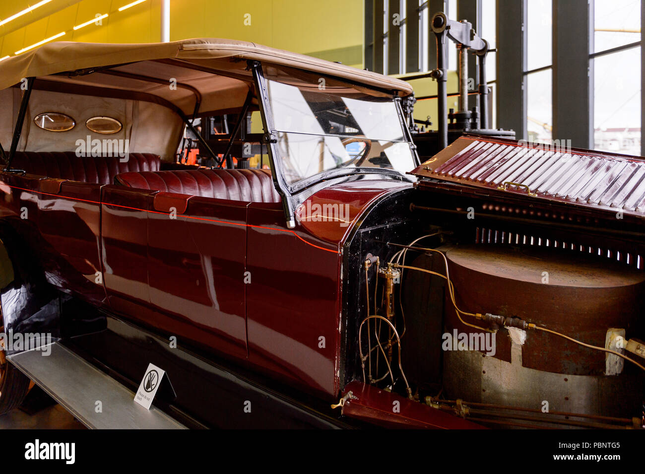GLASGOW, SCOTLAND - JULY 16, 2016: Classic car collection in the ...