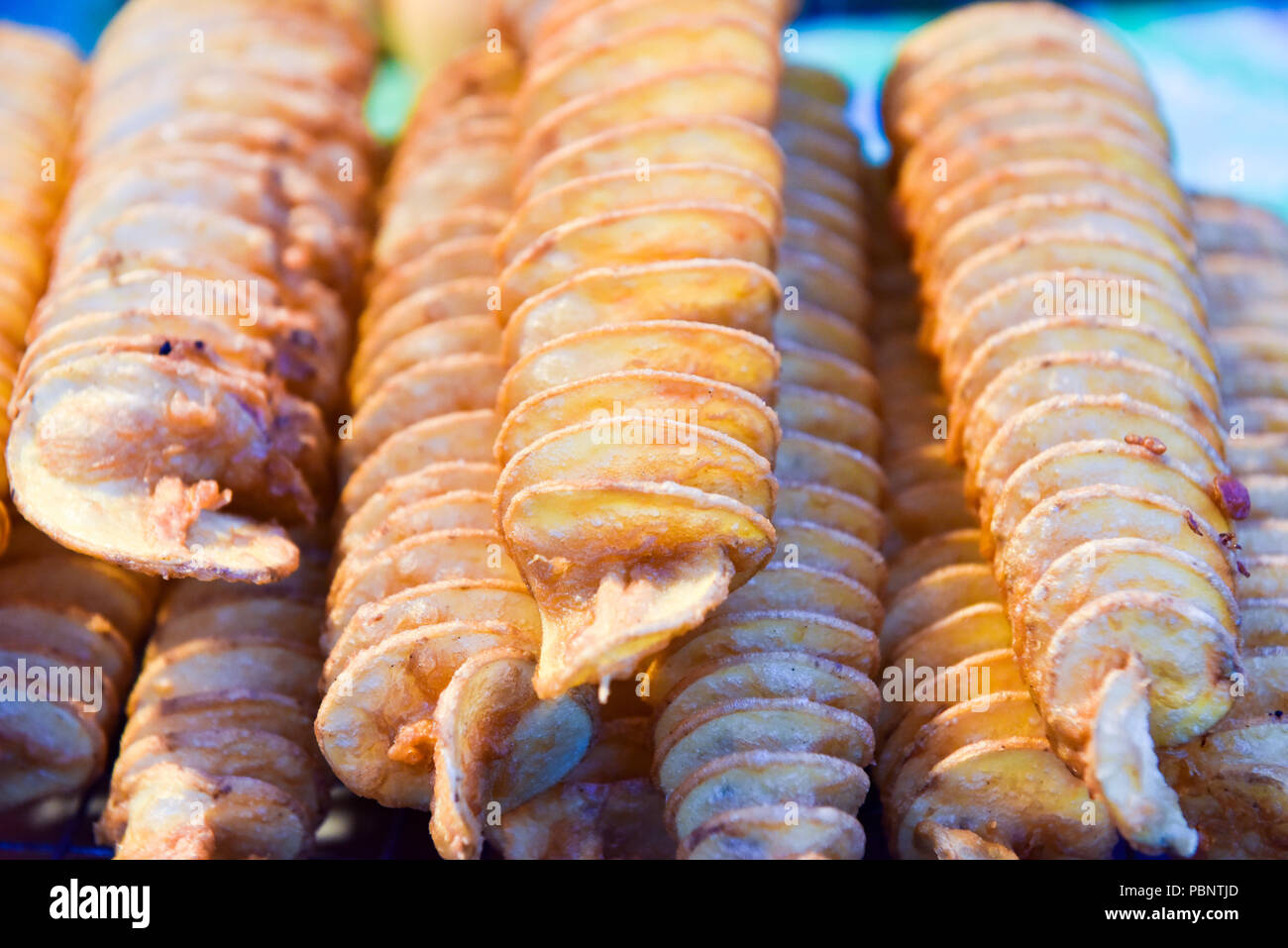 Curved potatoes hi-res stock photography and images - Alamy
