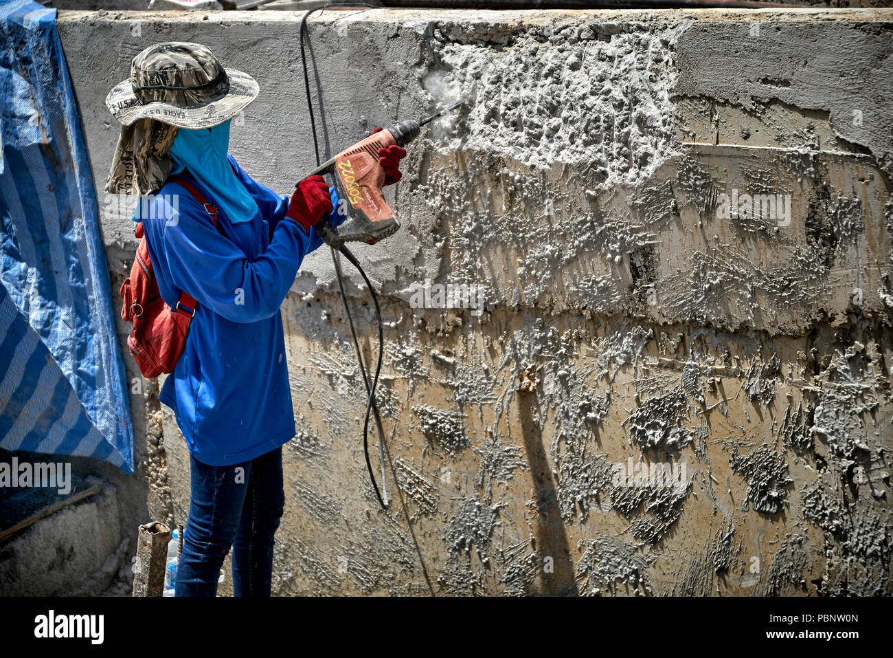 Thailand woman builder. Female construction worker, woman builder ...