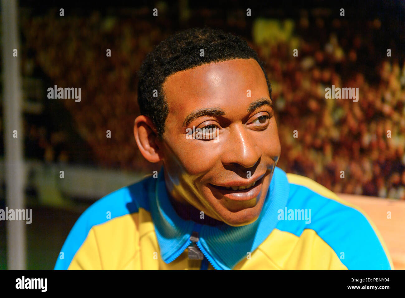 Pele in uniform hi-res stock photography and images - Alamy