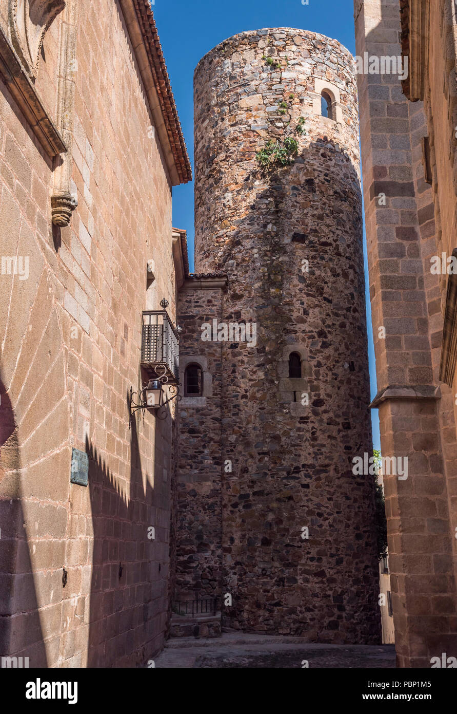 Medieval arab architecture hi-res stock photography and images - Alamy