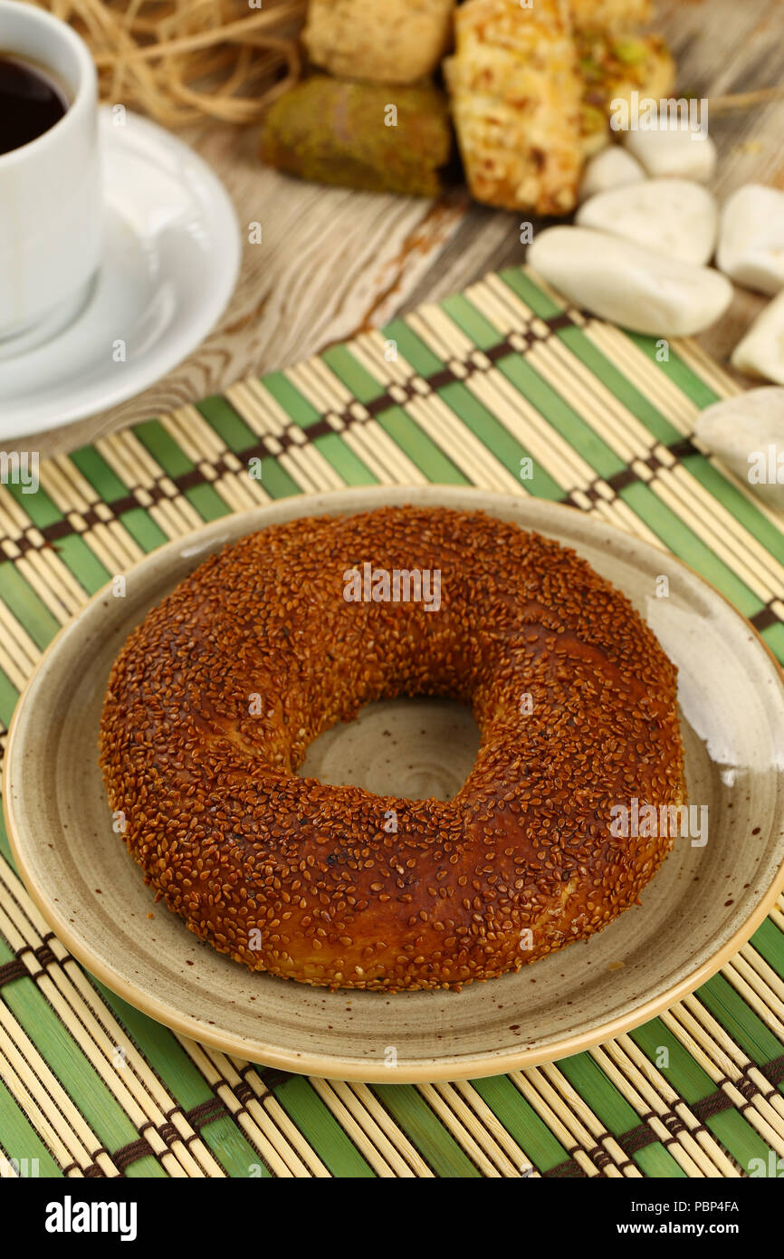 Turkish Bagel Simit Stock Photo - Alamy