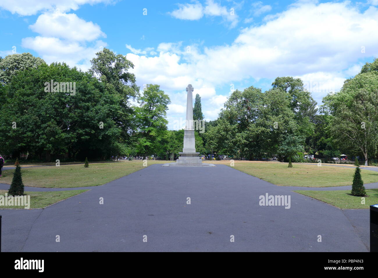 The Cenotaph at the Memorial Gardens in York City Centre Stock Photo ...