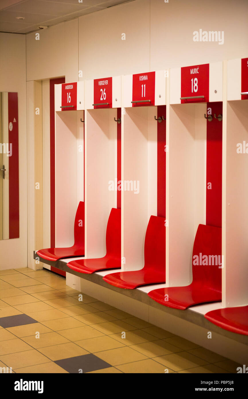 AMSTERDAM, NETHERLANDS - JUNE 2, 2015: Dressing room on the Amsterdam ...