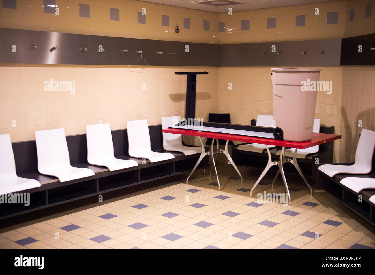 AMSTERDAM, NETHERLANDS - JUNE 2, 2015: Dressing room on the Amsterdam ...