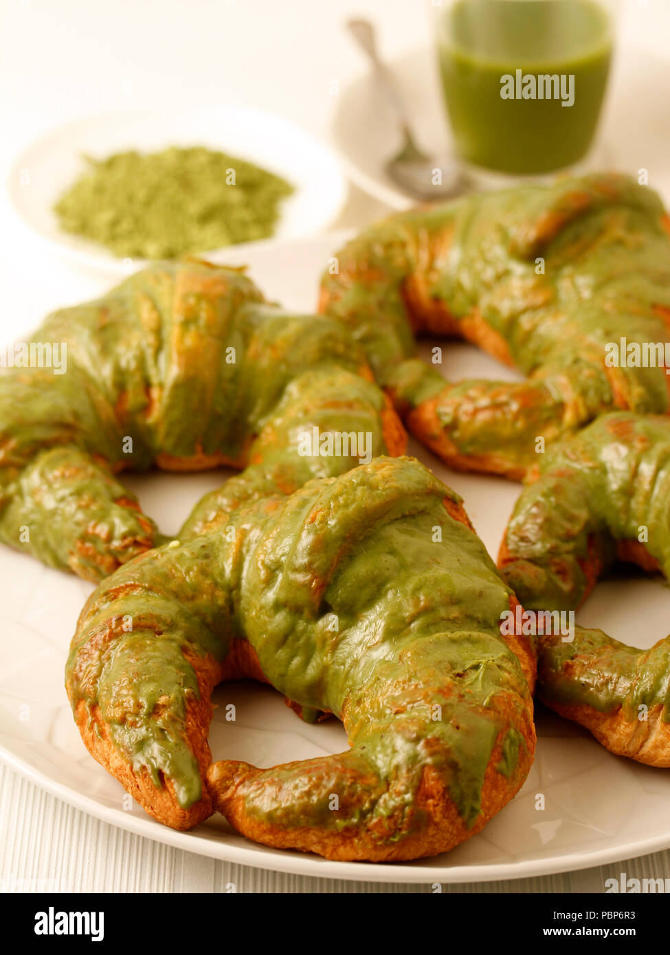 Matcha croissant hi-res stock photography and images - Alamy