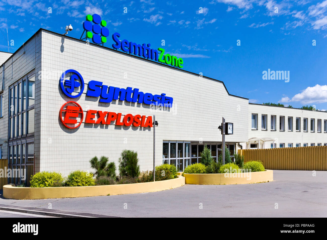 Synthesia hi-res stock photography and images - Alamy