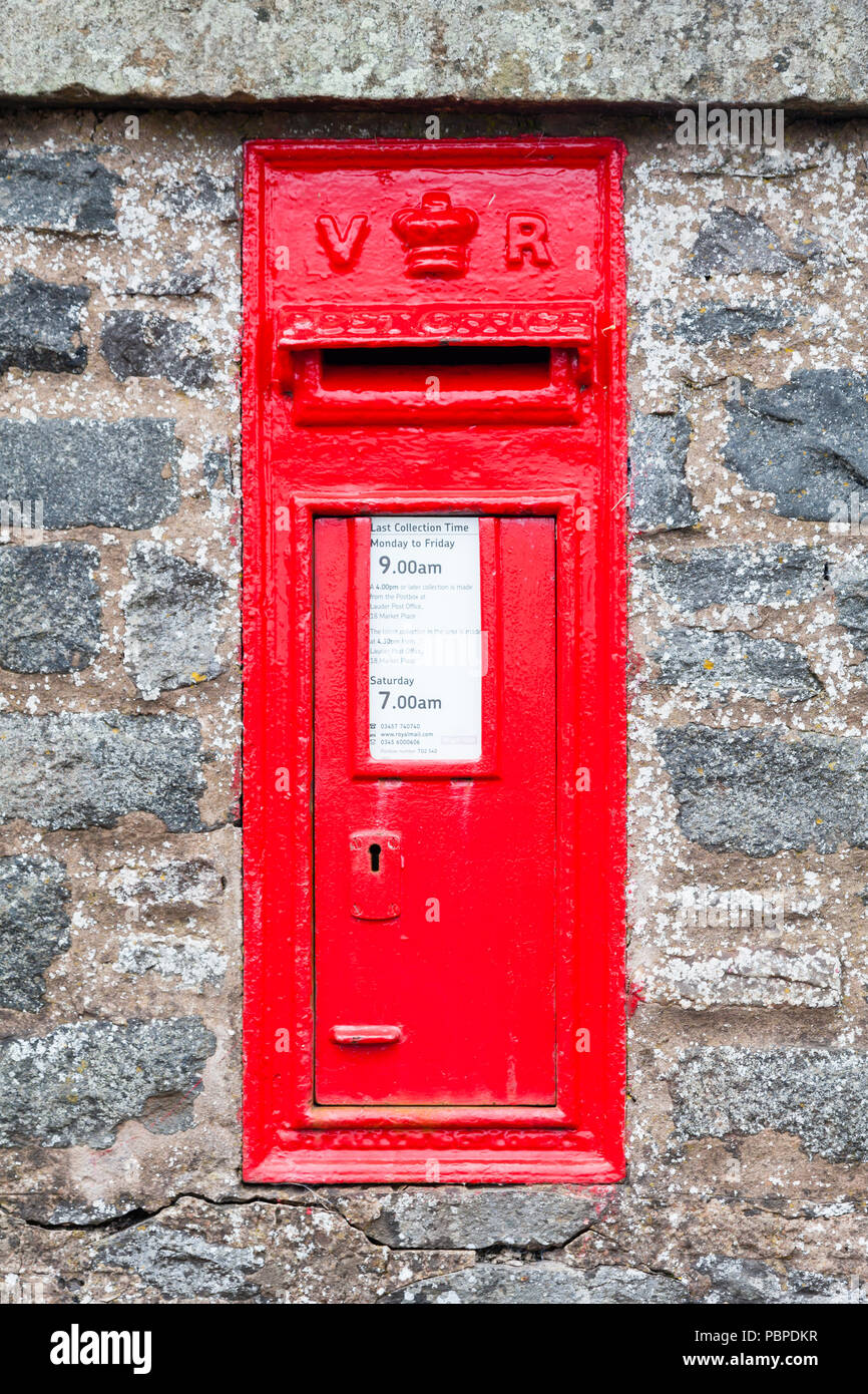 Scottish letter box hi-res stock photography and images - Alamy