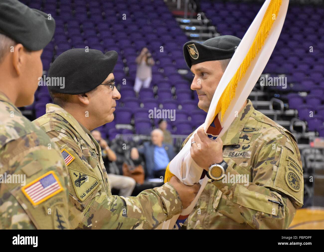 Watched by outgoing Phoenix Recruiting Battalion commander Lt. Col ...