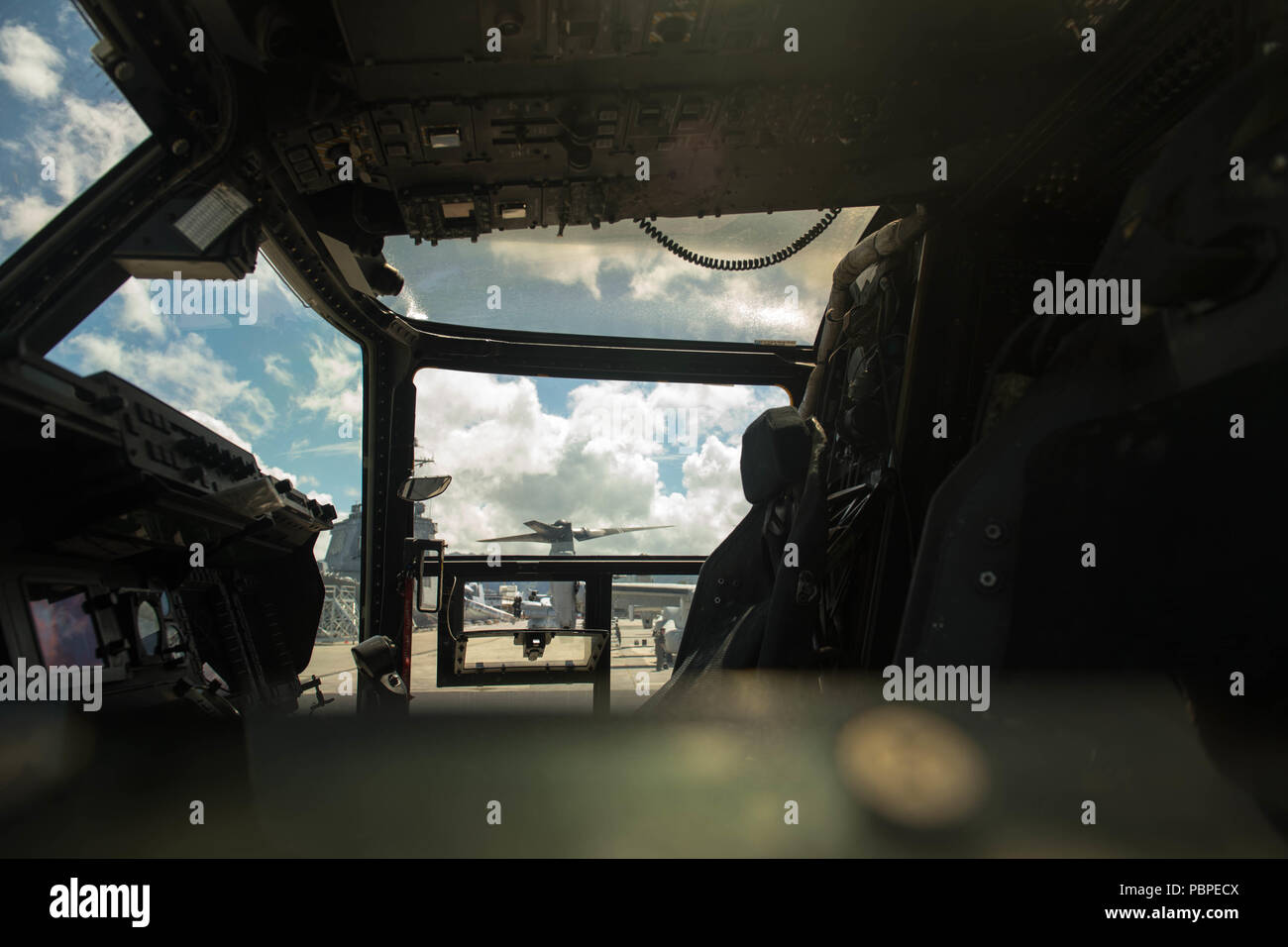 180720-N-ND356-0010 PEARL HARBOR (July 20, 2018) The cockpit of a MV-22 ...