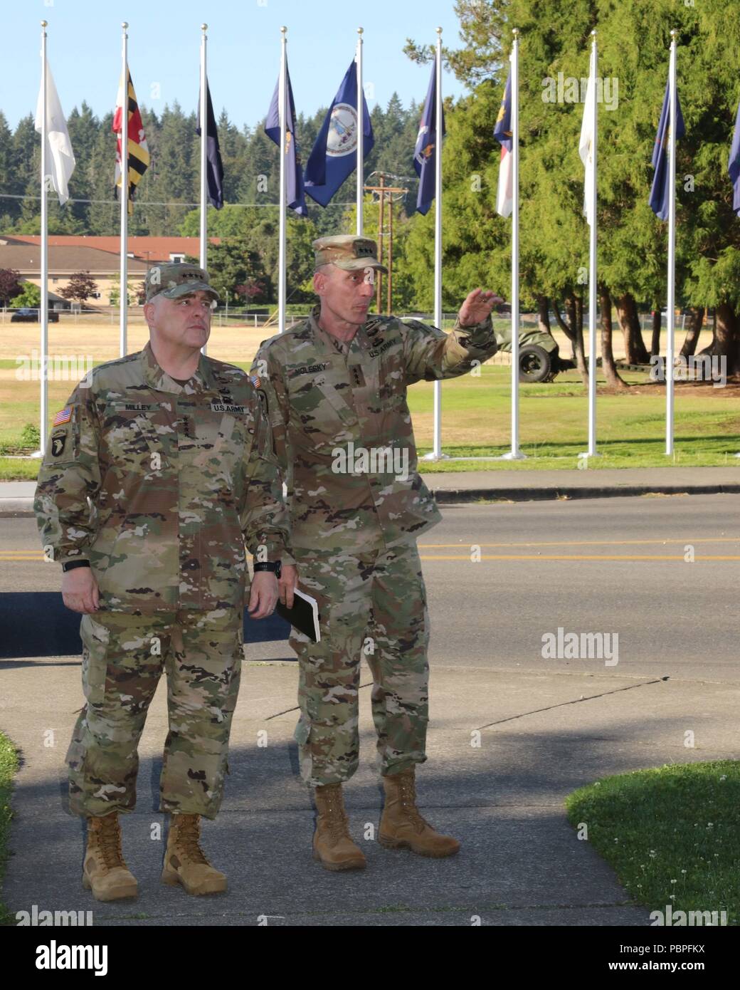 America’s First Corps Commanding General, Lt. Gen. Gary Volesky (right ...
