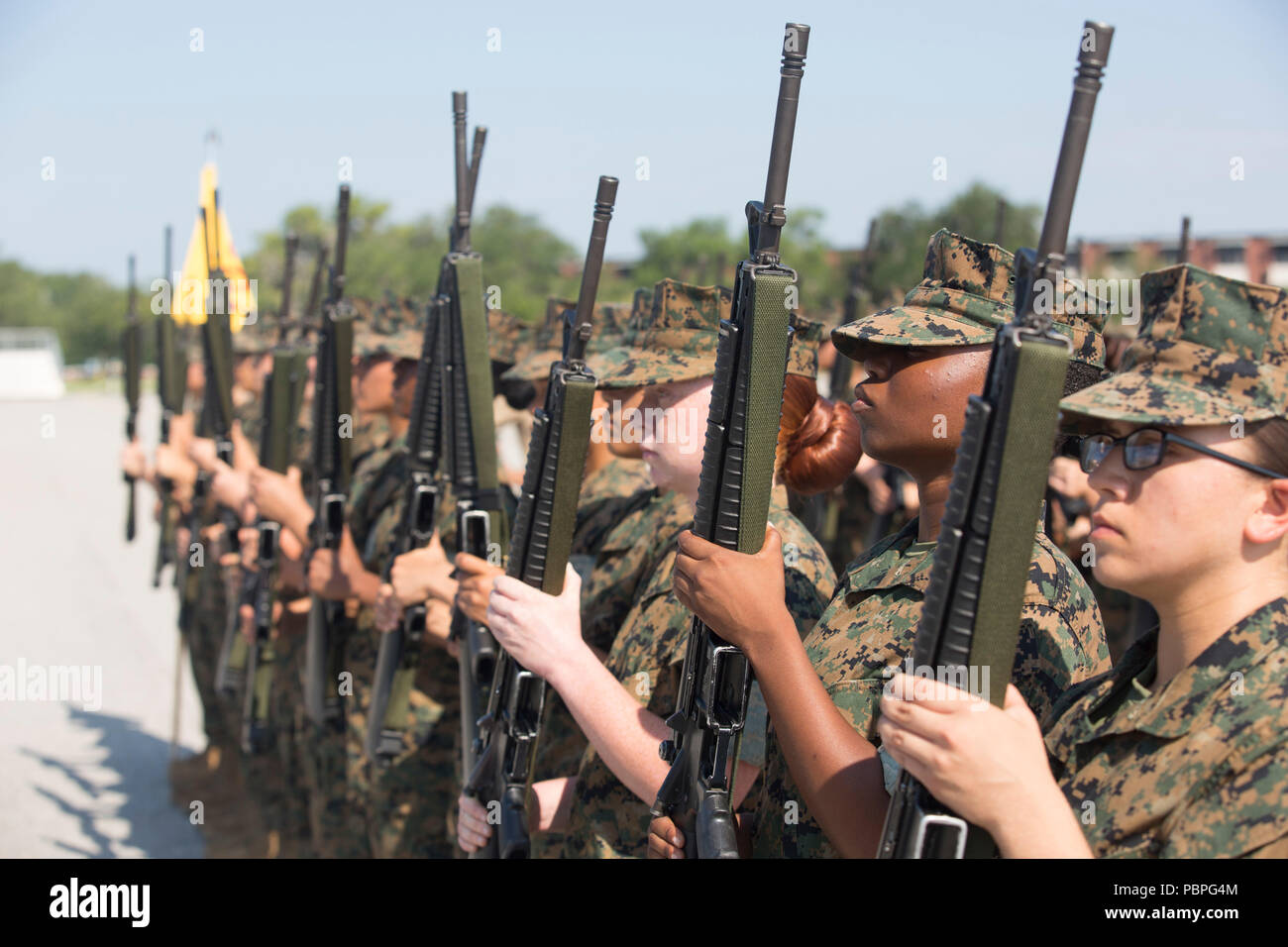 U.S. Marine Corps recruits with Platoon 4036, Oscar Company, 4th ...