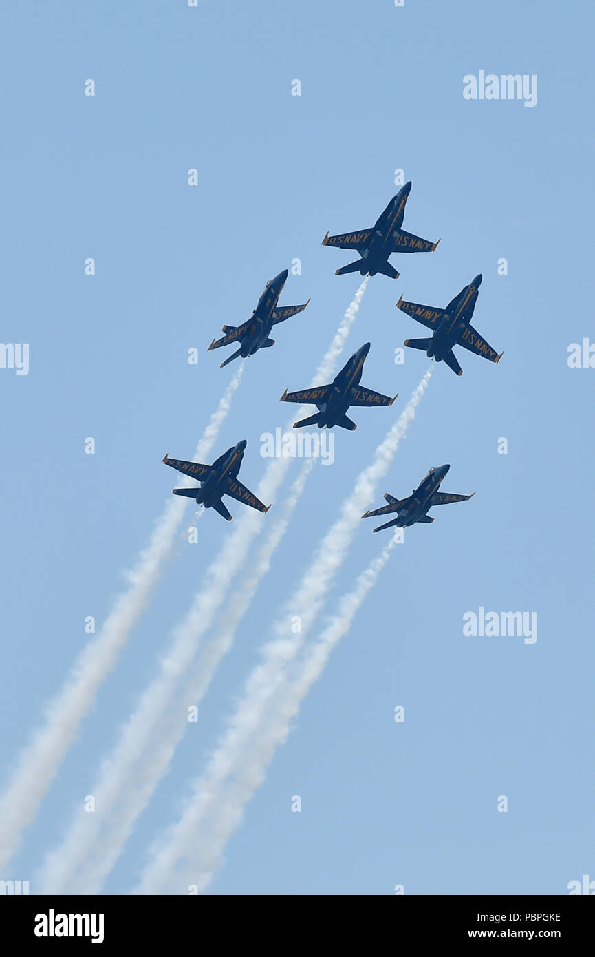 180721-N-FH321-1612 BILOXI, Mississippi (July 21, 2018) The Navy Flight ...