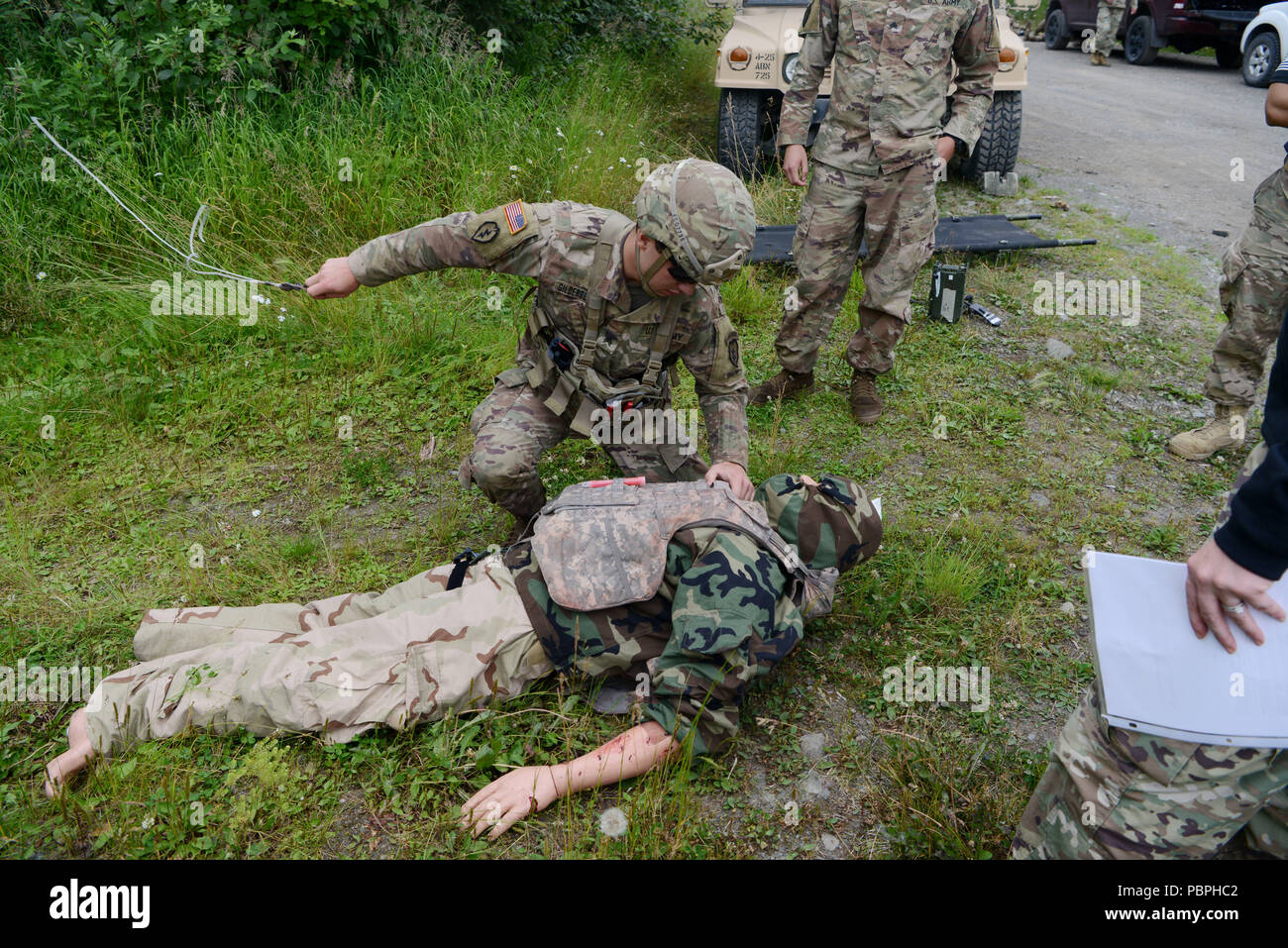 U.S. Army Spc. Steven Gildersleeve from Charlie Company, 725th Brigade ...