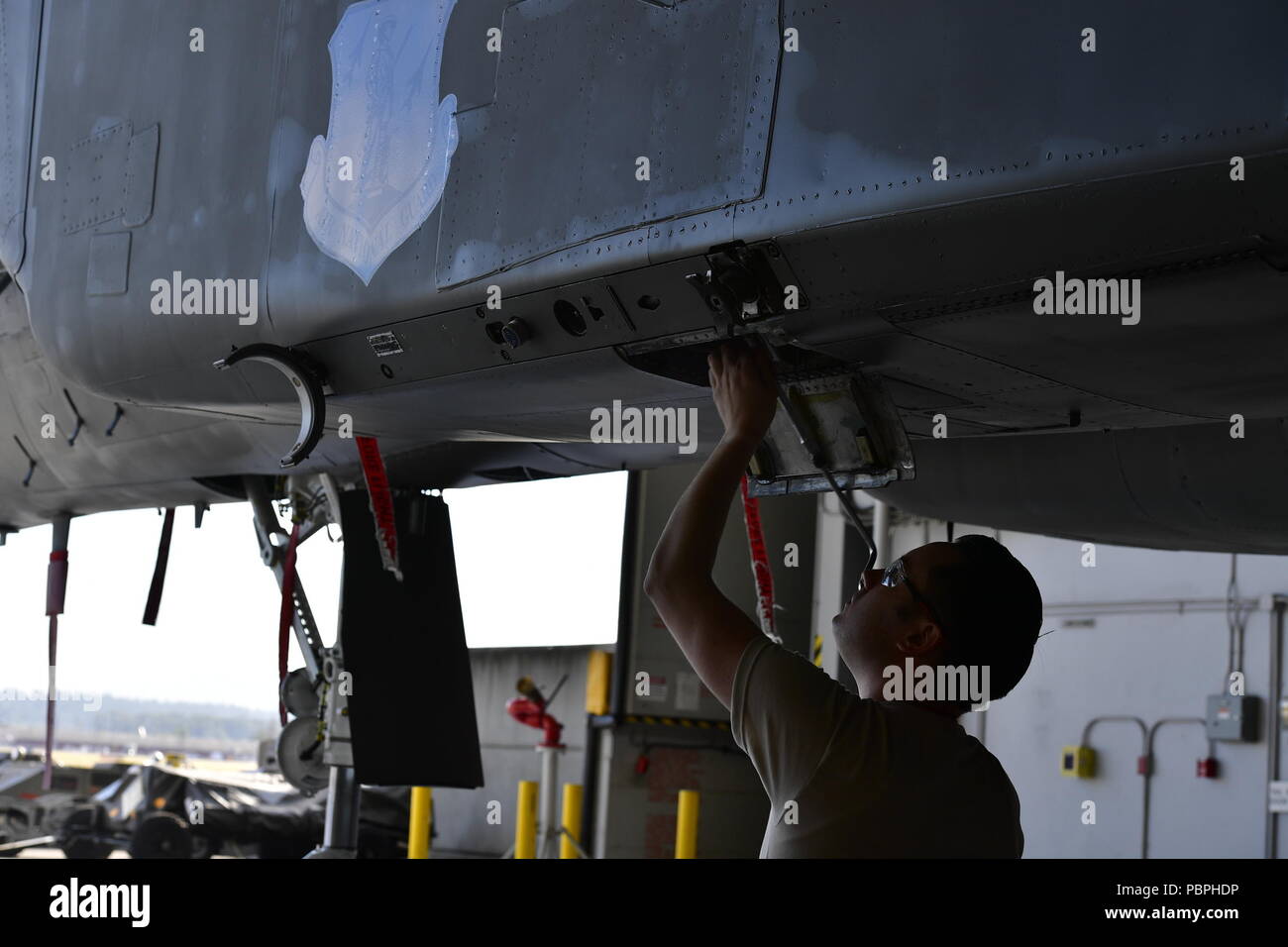 142nd aircraft maintenance squadron hi-res stock photography and images ...