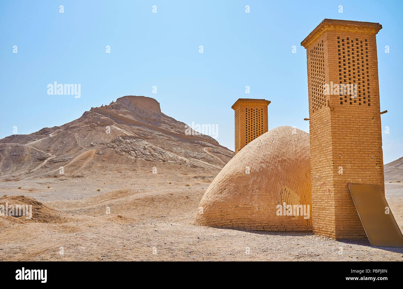 Yakhchal hi-res stock photography and images - Alamy