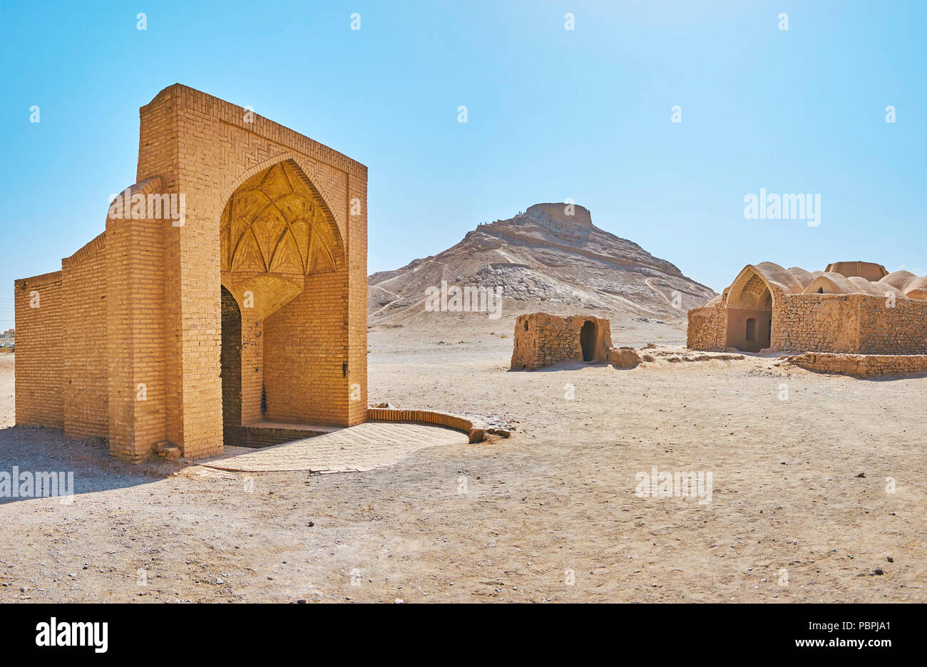 Yakhchal hi-res stock photography and images - Alamy