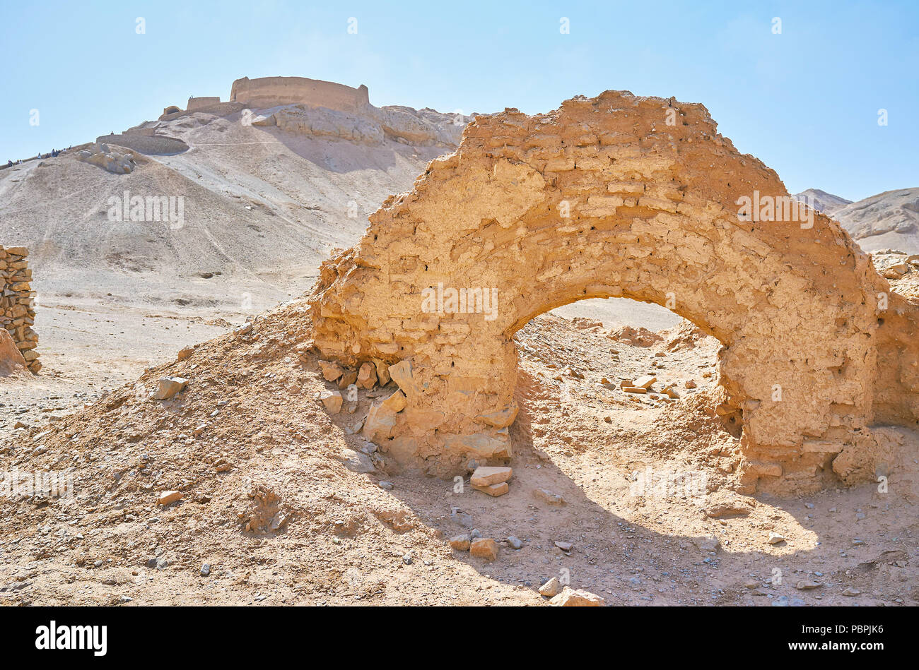 Zoroastrian Shrine High Resolution Stock Photography and Images - Alamy