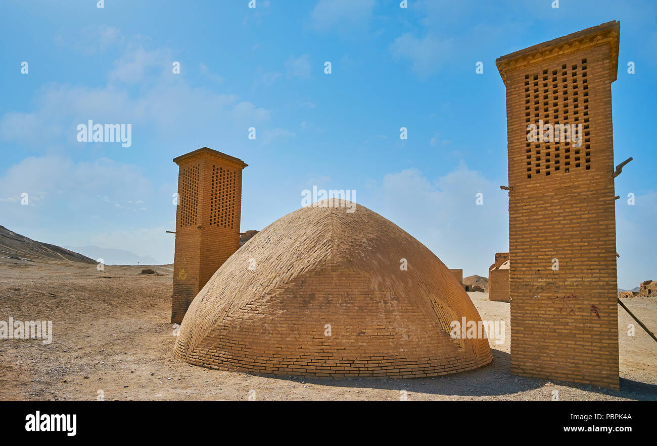 Yakhchal hi-res stock photography and images - Alamy