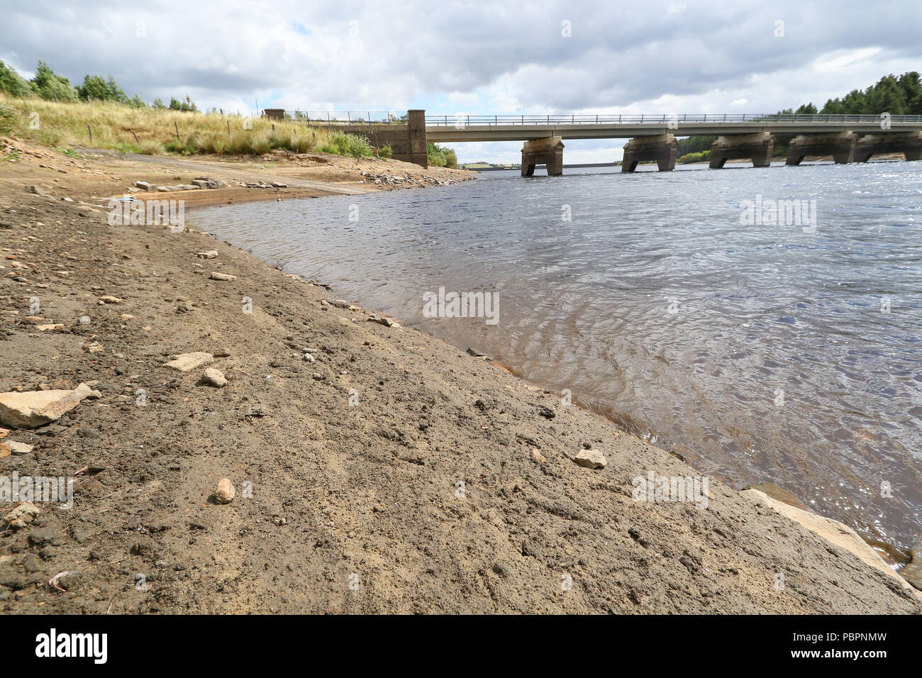 Baitings reservoir ripponden calderdale hi-res stock photography and ...