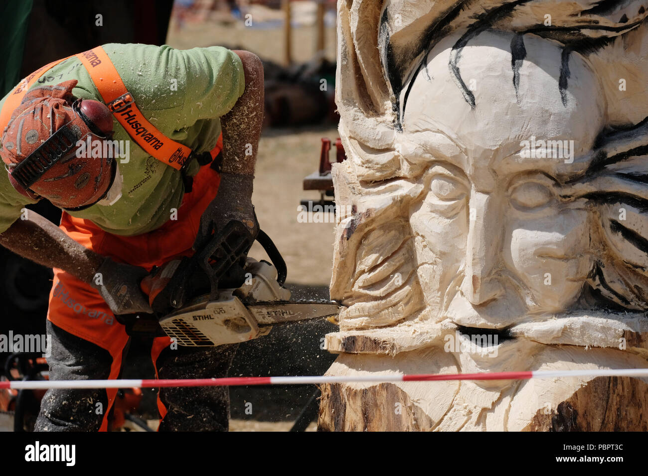 Abhaengigkeit hi-res stock photography and images - Alamy