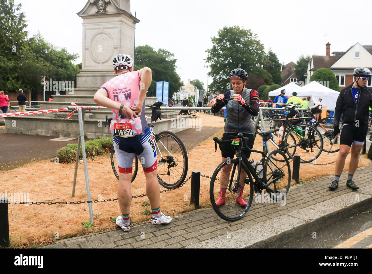 Cycling pit stop hi-res stock photography and images - Alamy