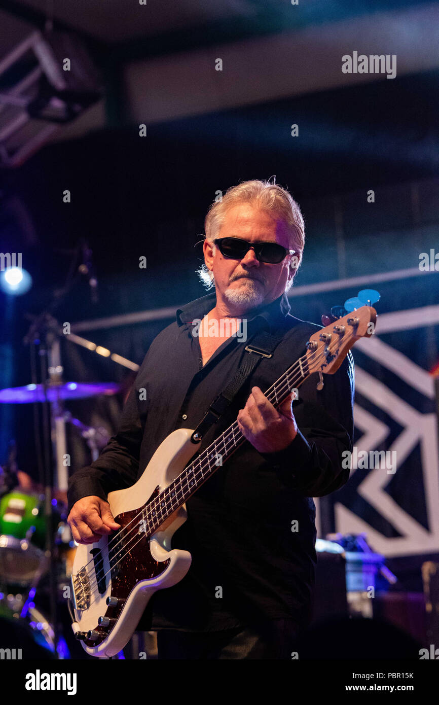 Tad band hi-res stock photography and images - Alamy