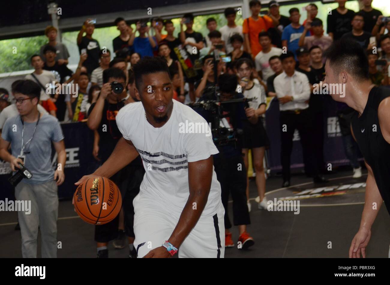 Donovan mitchell utah jazz hi-res stock photography and images - Alamy