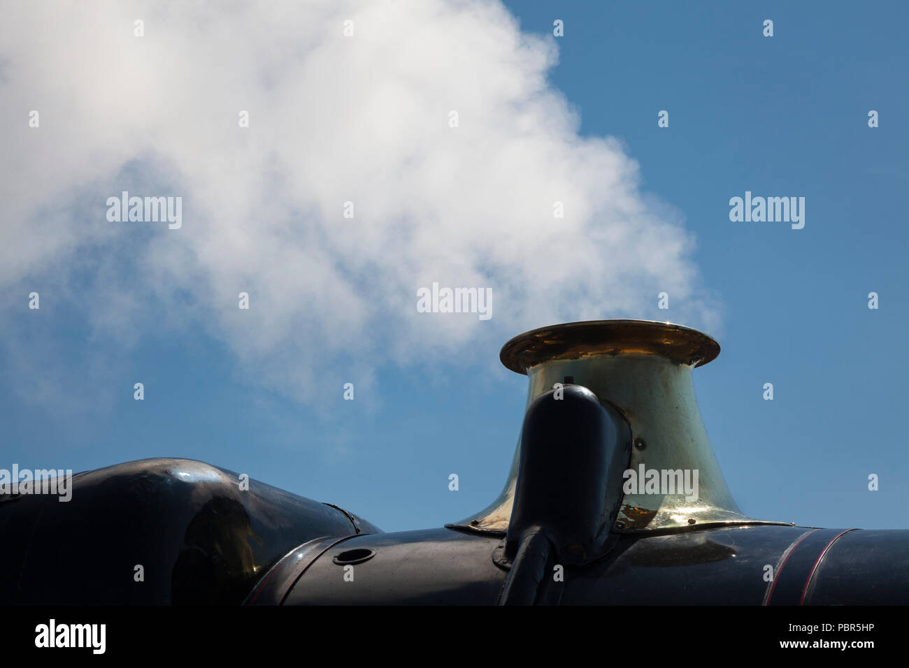 Train funnel hi-res stock photography and images - Alamy