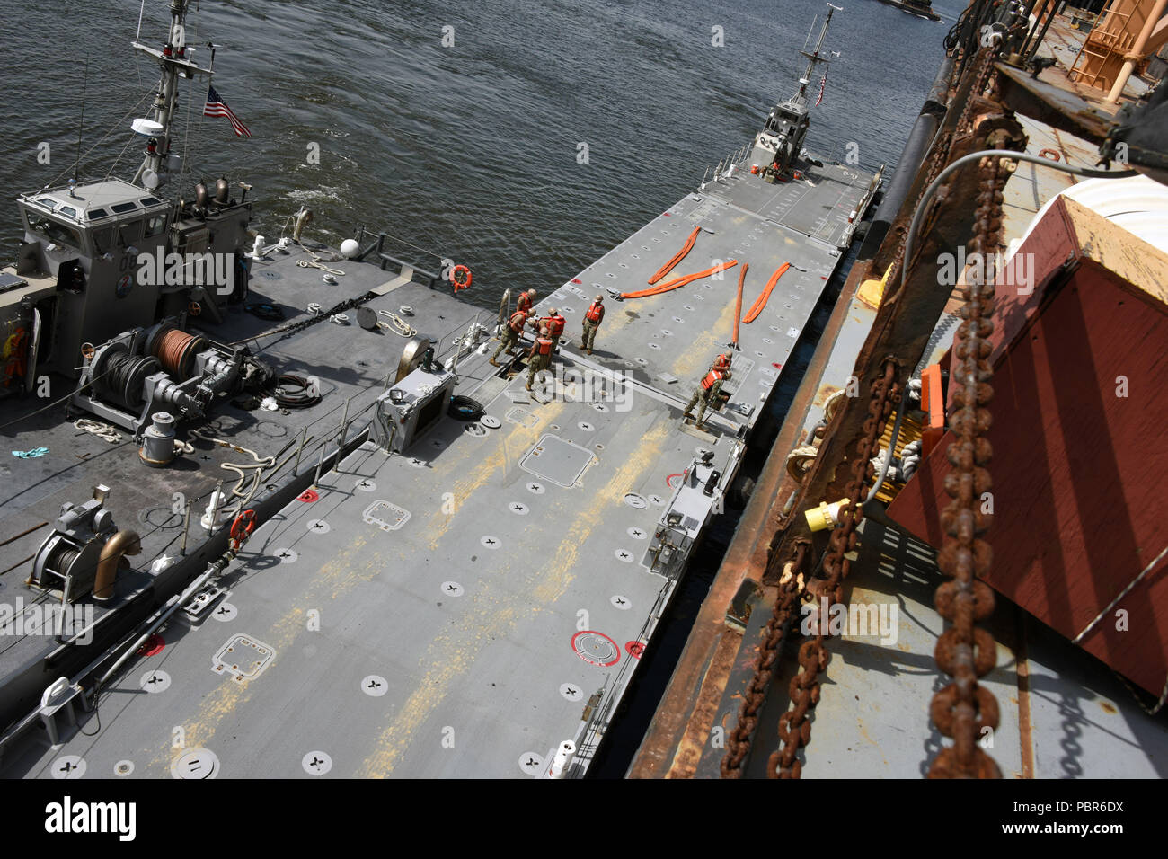 Amphibious Construction Battalion 2 High Resolution Stock Photography ...