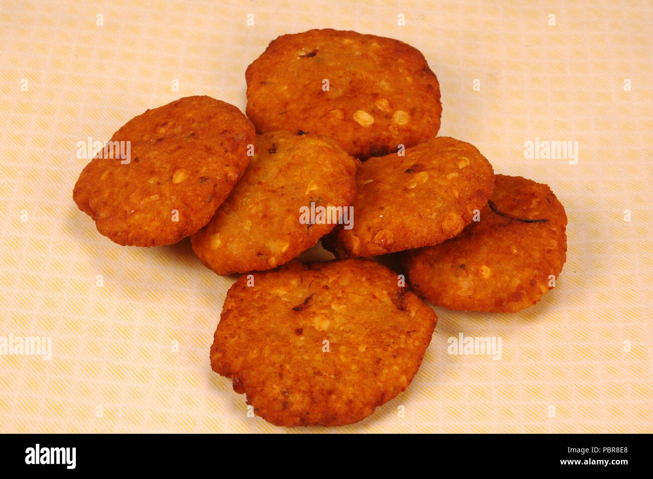 Parippu vada hi-res stock photography and images - Alamy