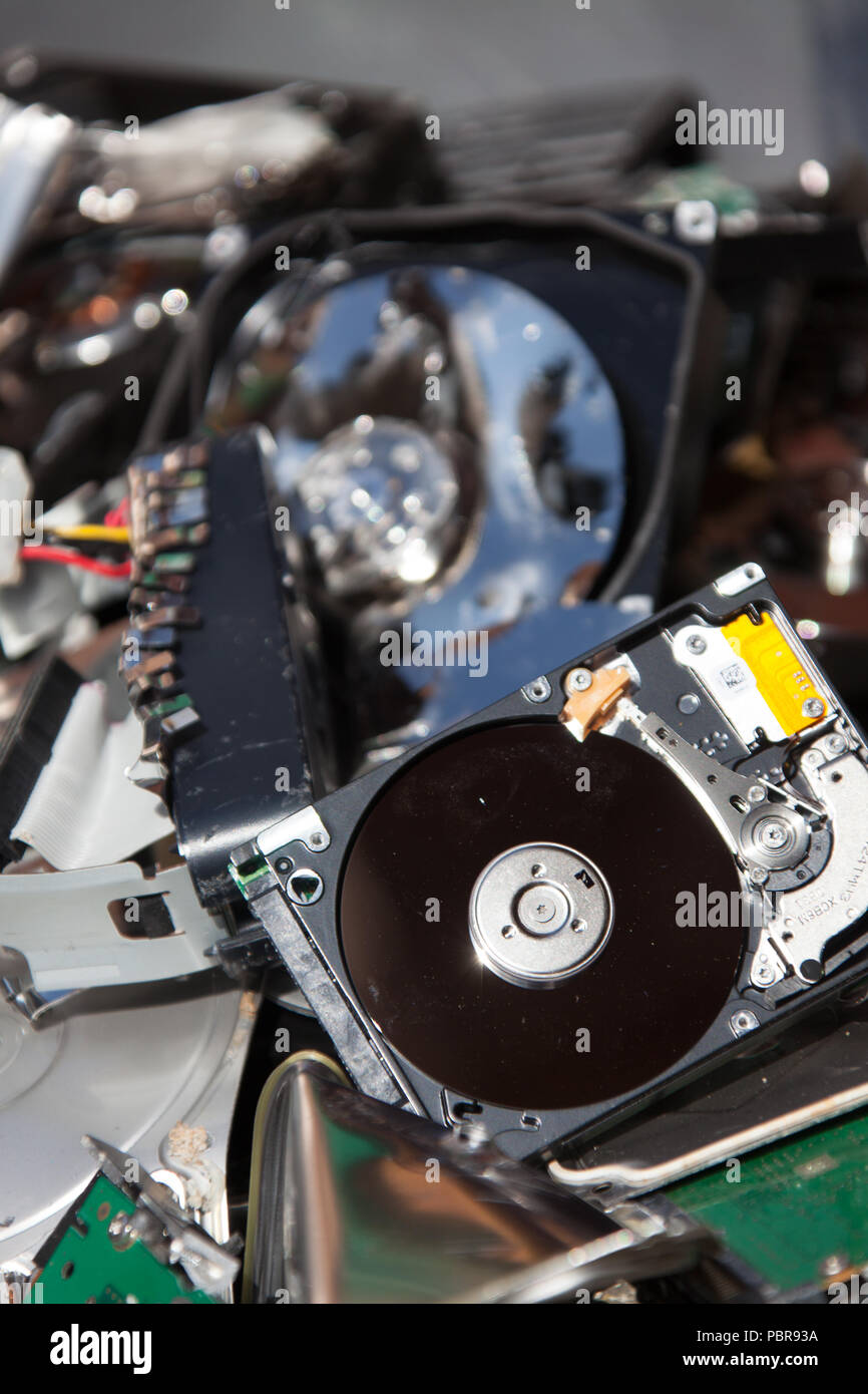 Destroyed hard disk drive hi-res stock photography and images - Alamy